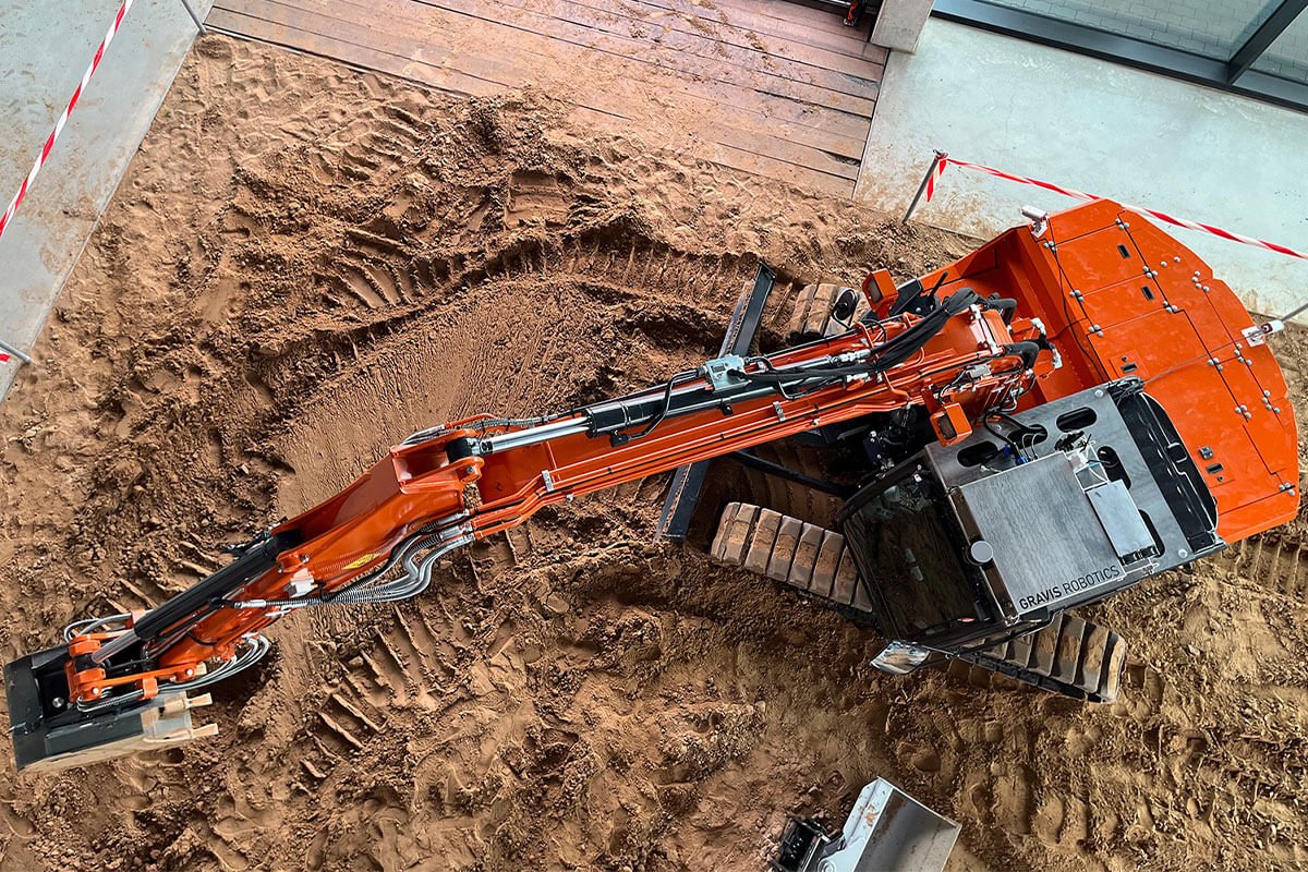Remote Controlled Excavator | SUNCAR