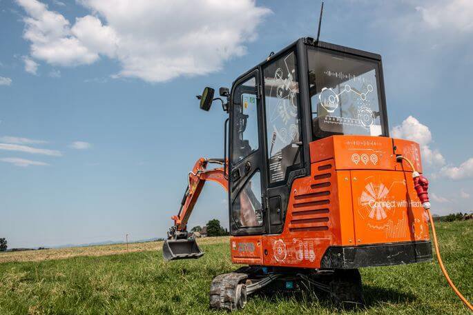 KTEG ZE19: 2-t batterie-elektrischer Bagger entwickelt von SUNCAR | SUNCAR